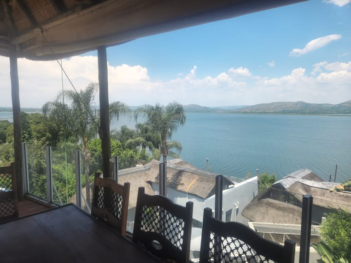 Unit 2-best Dam View, 3 Rooms. Rate: Person/night - 