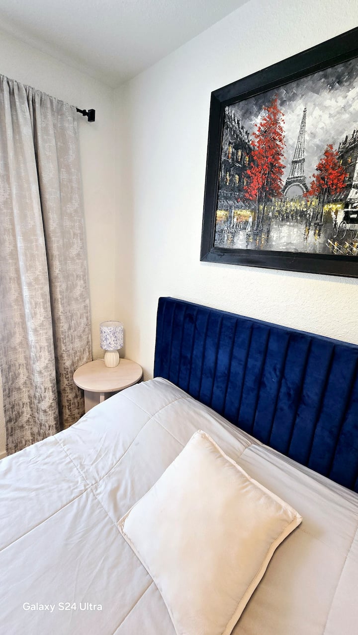 Model Duplex $99 2bd - Citrus Heights, CA
