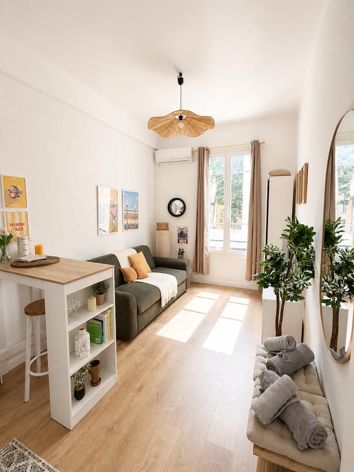 Studio Cœur De Nice • Plage, Tram Et Train à 5min - Nice