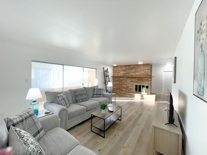 2 Master Suites! 2bd/2bth/garage - Great Falls, MT