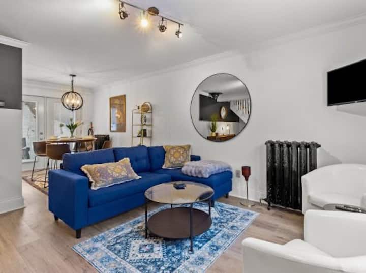 Gower Street Gem Downtown With *Hot Tub* - Saint John's