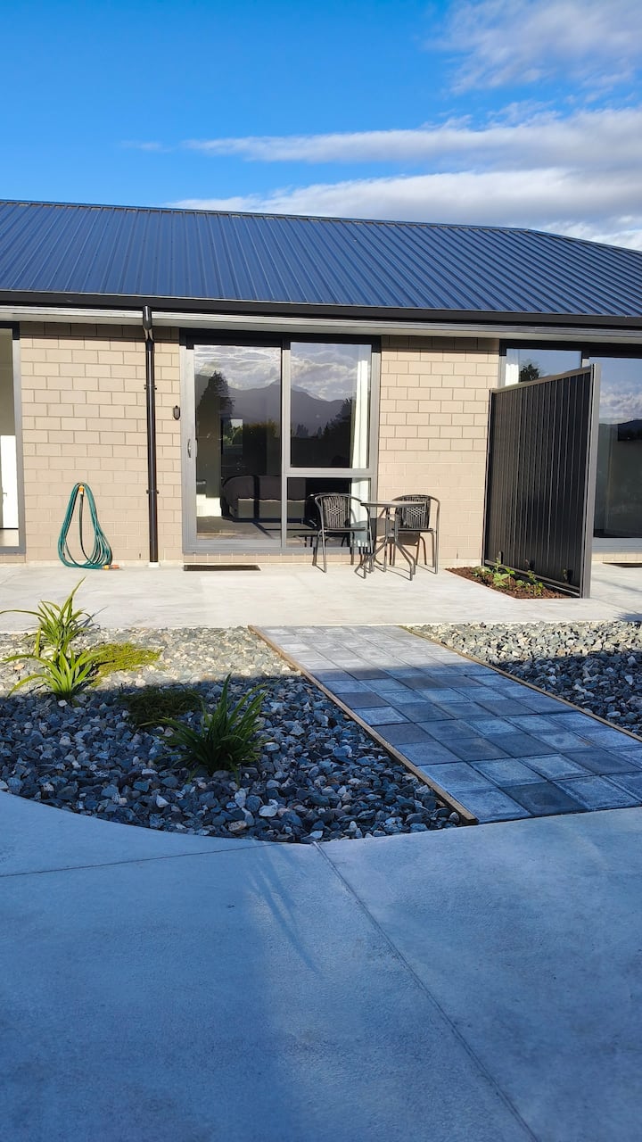 Kiwi Apartment On Tukare Loop - Te Anau