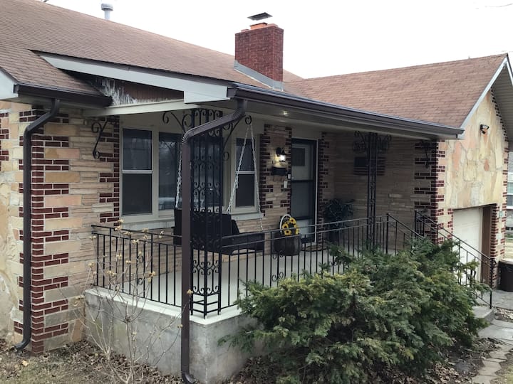 Spacious House With Kid’s Loft/low Cleaning Fee - Strafford, MO
