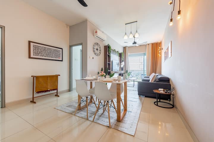 Apartment In Cyberjaya - Cyberjaya