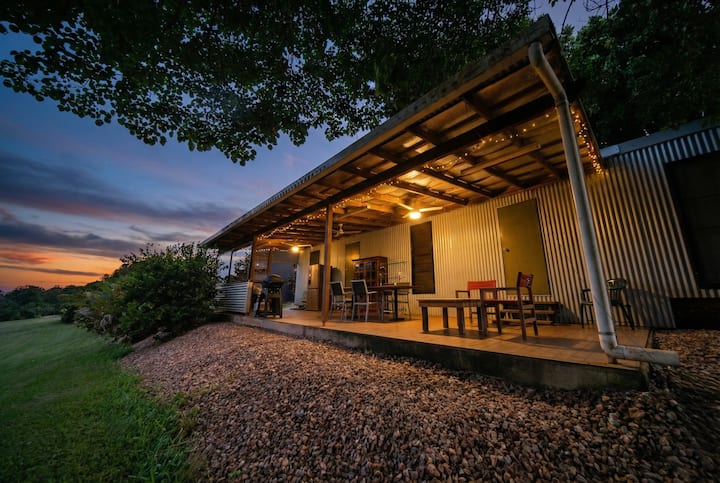 Tranquility Garden Cabin - Mission Beach