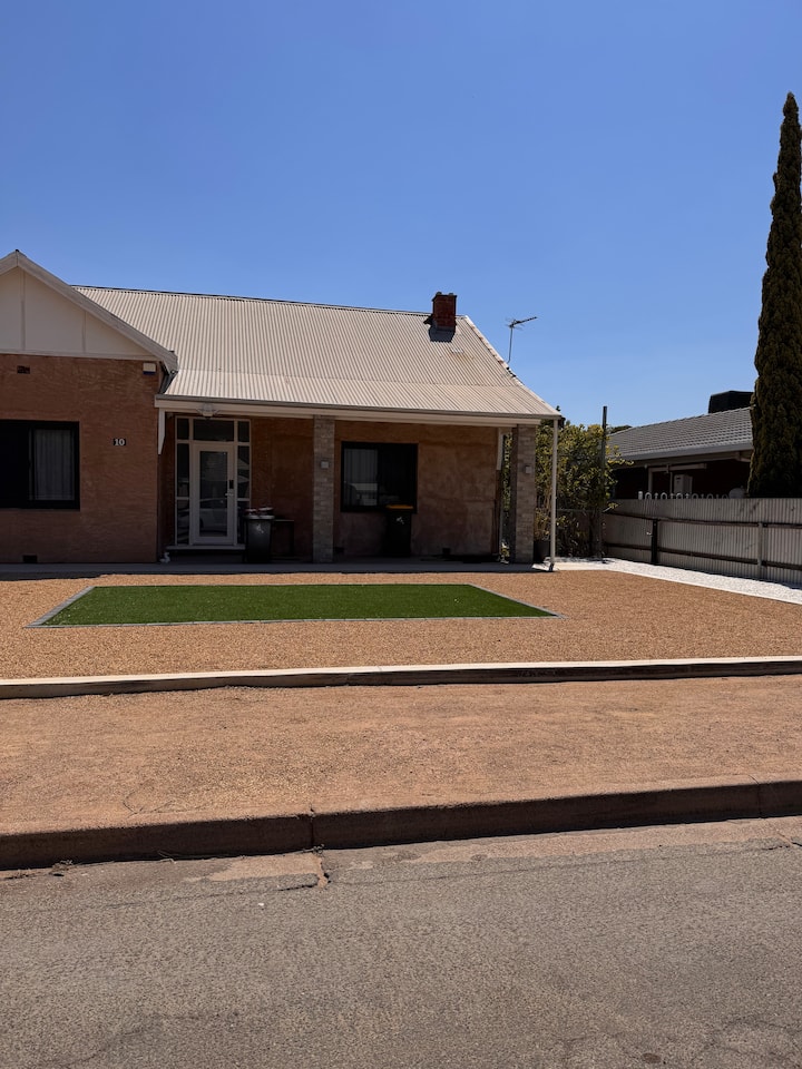 Luxury Getaway - Port Pirie