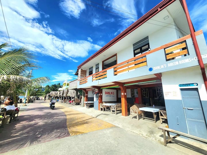 2 Rooms I'm 1st Building - San Jacinto, Philippines