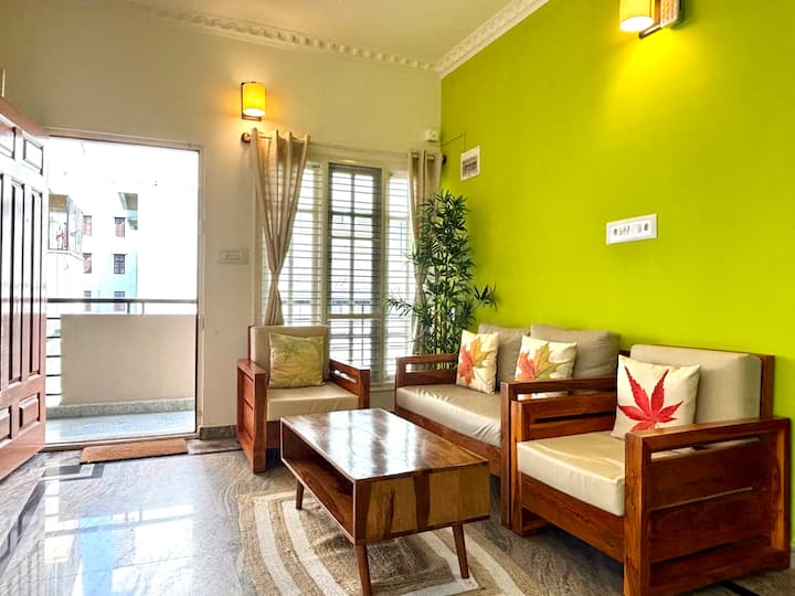 Lakeside 2 Bhk In Bangalore By Cozycave | Bsu002 - Bengaluru