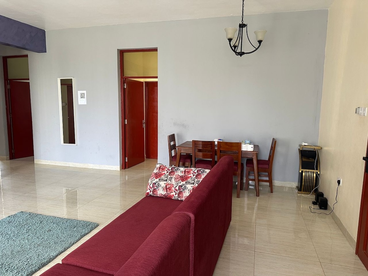 Immeuble Zssf. Appartement de 3 chambres. - Appartements à louer à ...