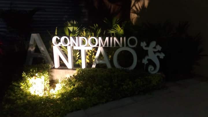 Casa Con Jacuzzi, Confort Y Elegancia En Peñalisa - Girardot