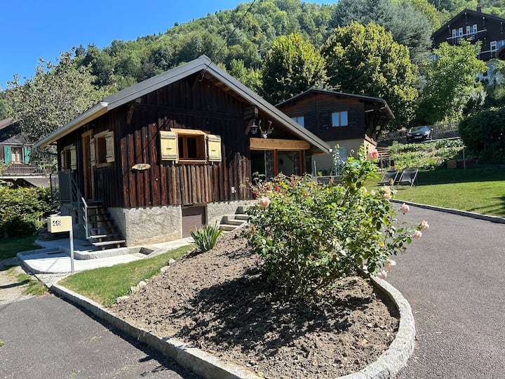 Chalet  Centre Bourg , Jardin & Parking - Haute-Savoie
