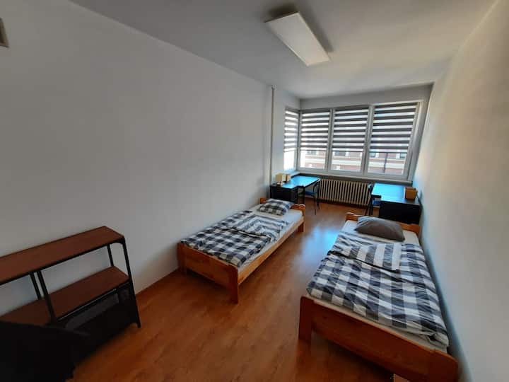 Komfortowe Mieszkanie Dla 4 Osób - Katowice