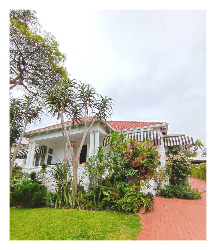 Hotel From Home 5-sleeper - Durban