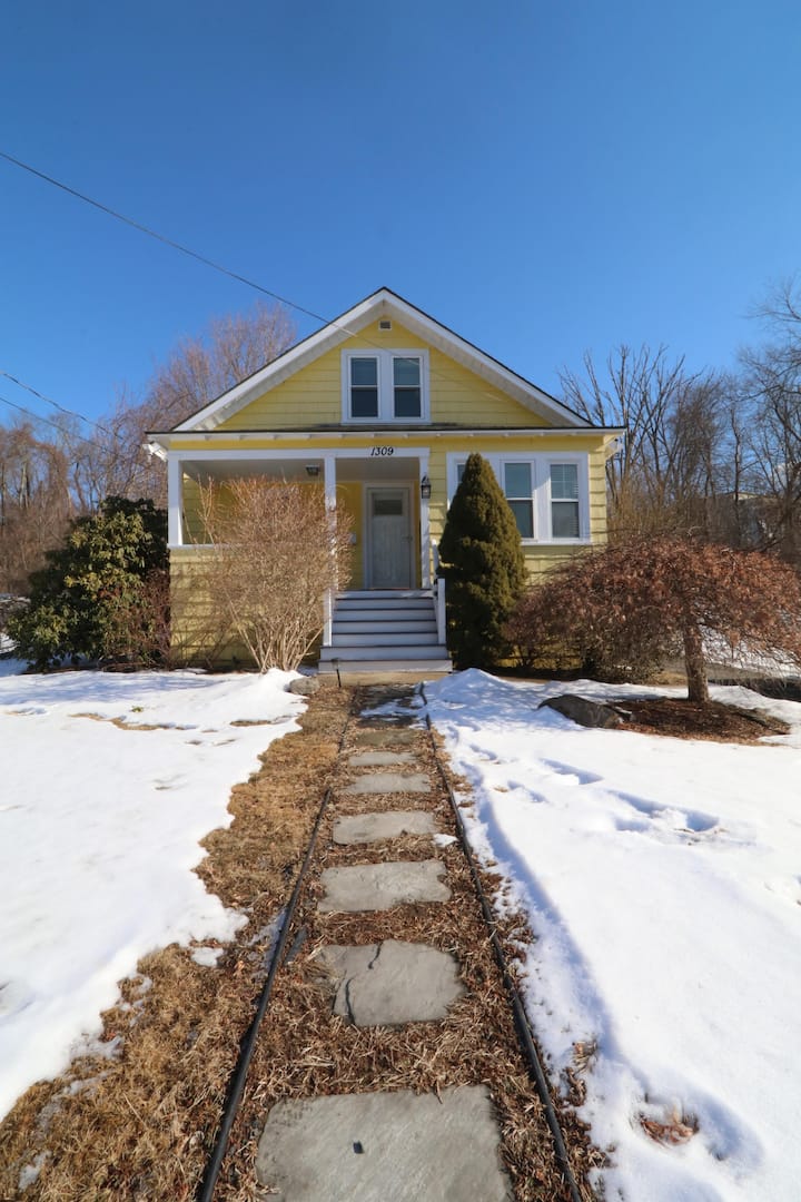 Home Away From Home - Grafton, MA