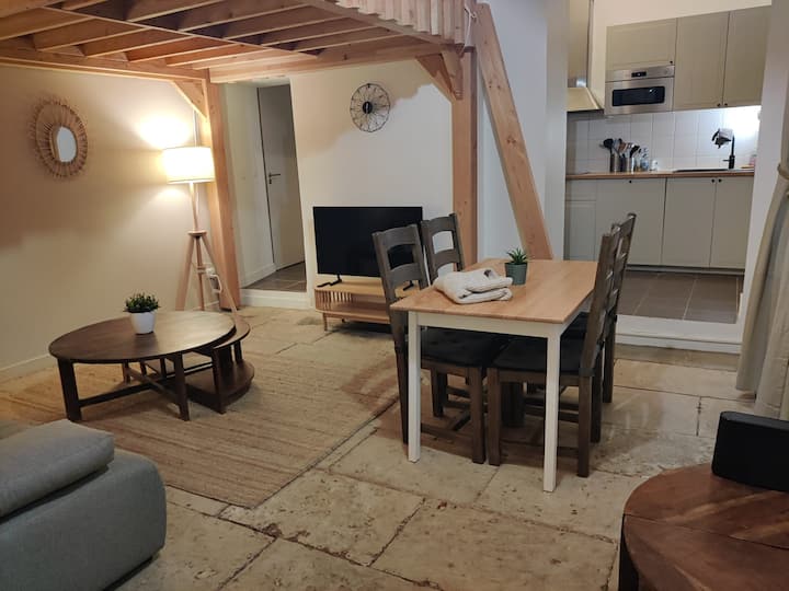 T3 Cosy & Climatisé – Calme Absolu En Hyper Centre - ibis Montpellier Centre Polygone