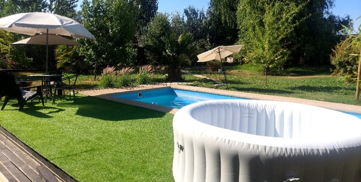 Hermosa Cabaña Con Jacuzzi Y Piscina Privada - Pirque
