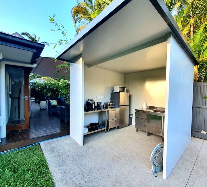 Private Entrance, Ensuite, By The River In Noosa - Noosa