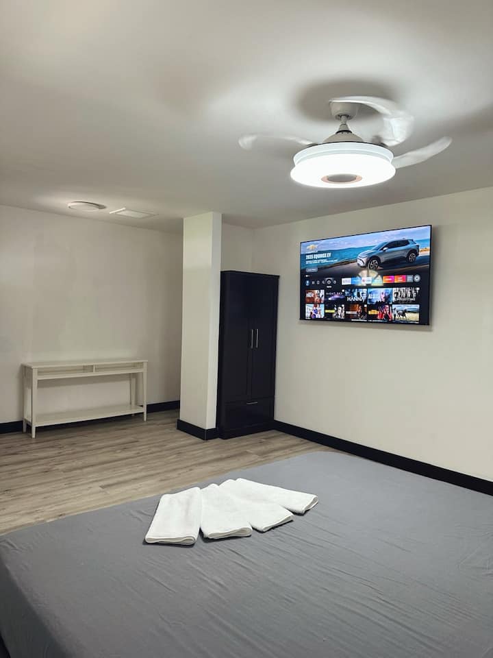Cozy Studio Getaway: Near Arts Scene & Beach - Satellite Beach, FL