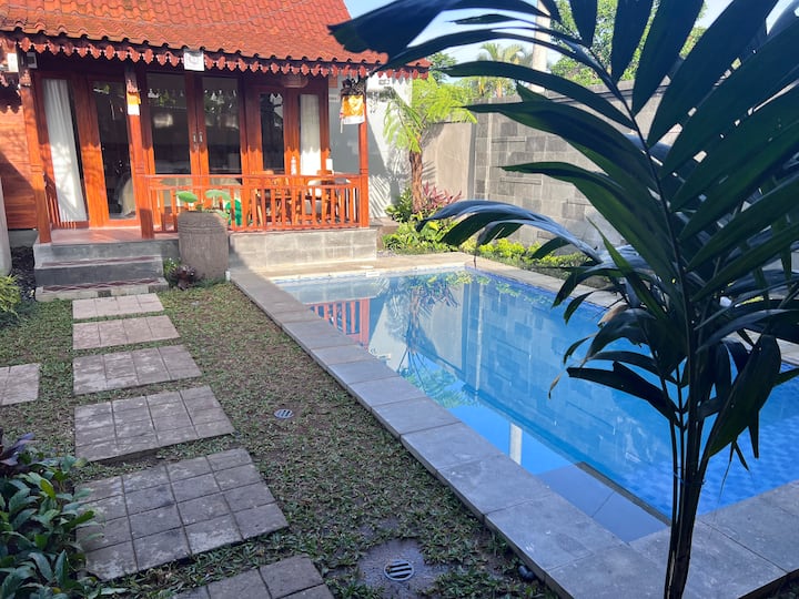 Bale Bali Wooden Villa - Ubud