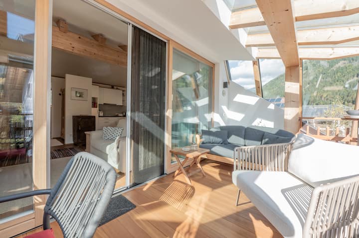 Modernes Appartement, Mit Sonniger Terrasse - Niederdorf