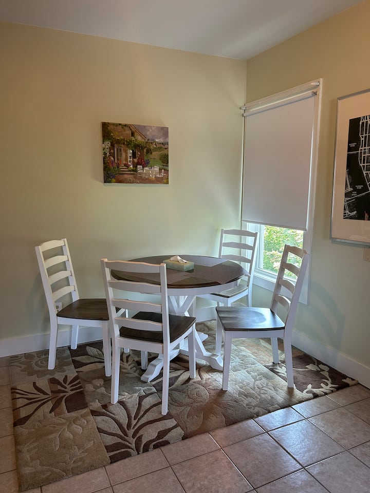 2nd Floor Private Bnb @ Center Of East Longmeadow - Springfield Museums