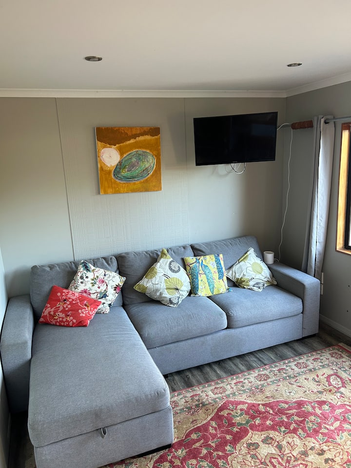 Tucked Away Studio 2 - Waikanae