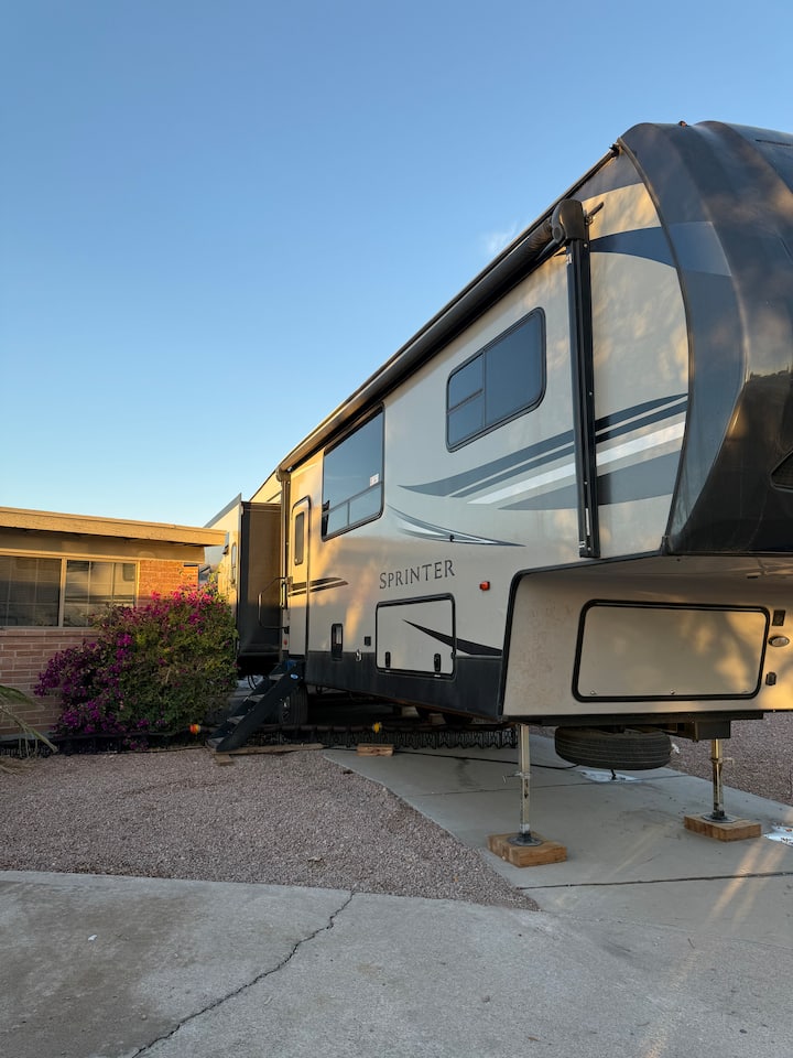 The Luxe Retreat - Tucson, AZ