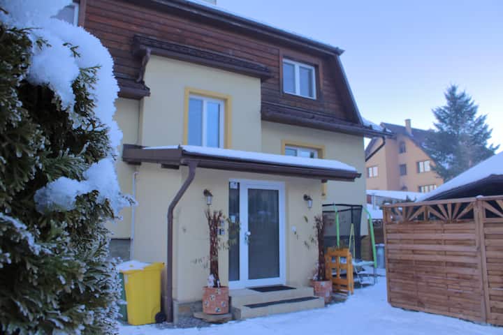 Luxury Apartment With Wellness & Mountain Views - Huty