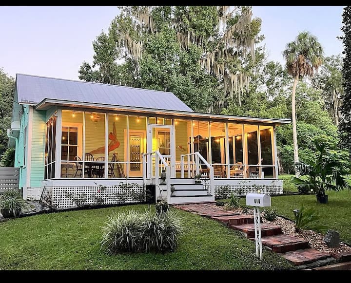 Charming Florida Cracker Cottage - Withlacoochee State Forest, Brooksville