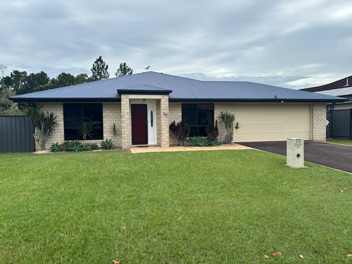 Family Retreat In Caboolture Big House - Caboolture