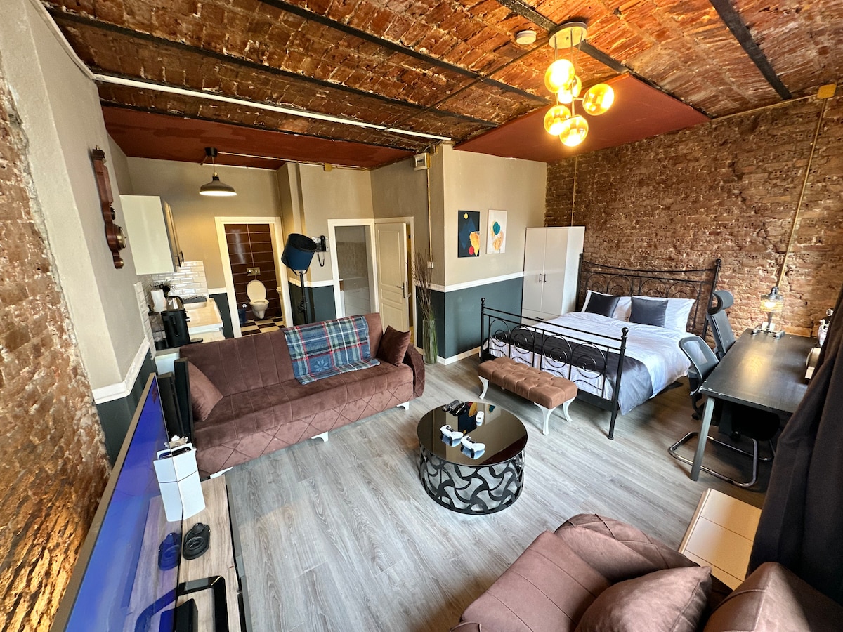 Port Suites 4th Central Sea View Double Rooms - Hotels for Rent in ...