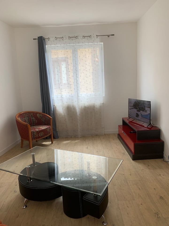 Maison-2chambres+parking Privé Clos Proche Volvic - Châtel-Guyon