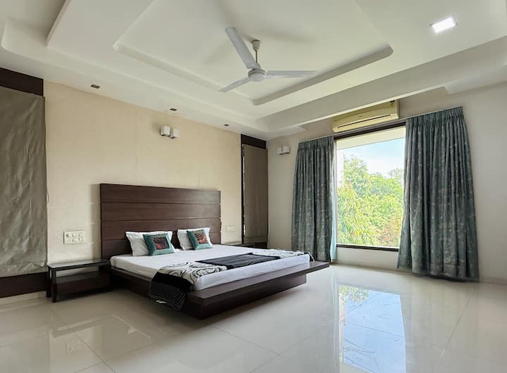 Ultra-luxurious 3bhk (1st Floor Of Bungalow) - Ahmedabad