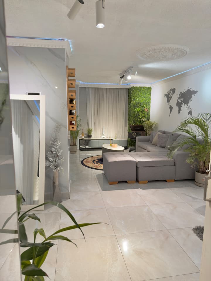 Luxurious Apt Residential Place - Quito