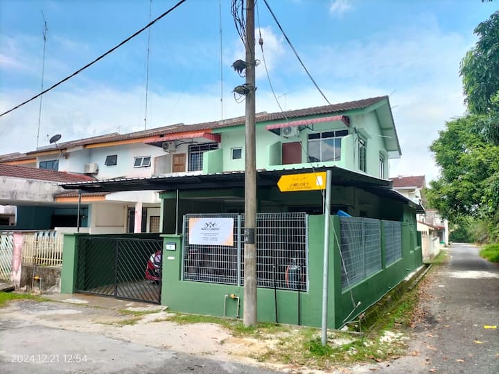 Iman's Homestay Af Taman Melur - 永平