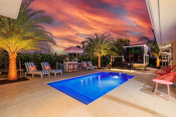 Beach Retreat, Families, Bachelorette, Pool, Kayak - Manasota Key, FL