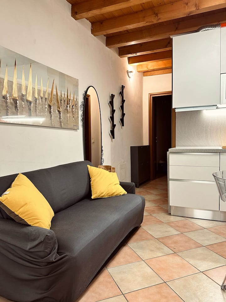 Elegante Appartamento A Brescia - Brescia