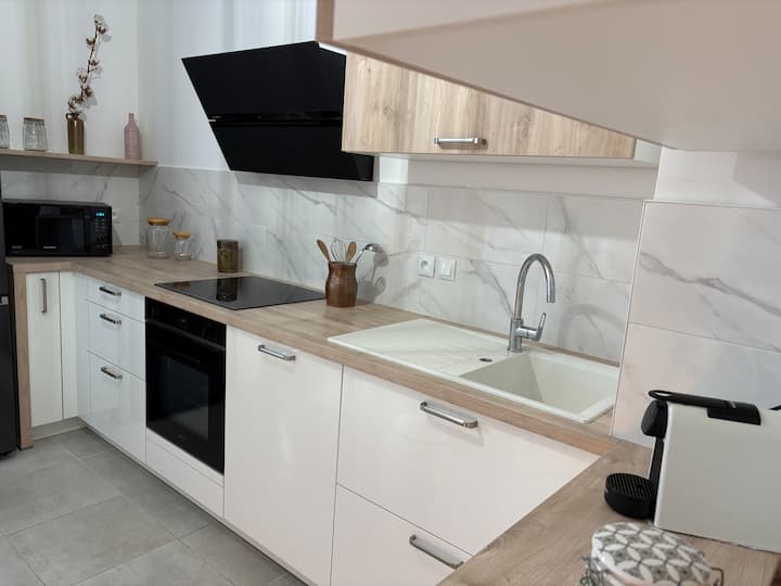 Appartement Centre De Nîmes, 5min Des Arènes - Nîmes