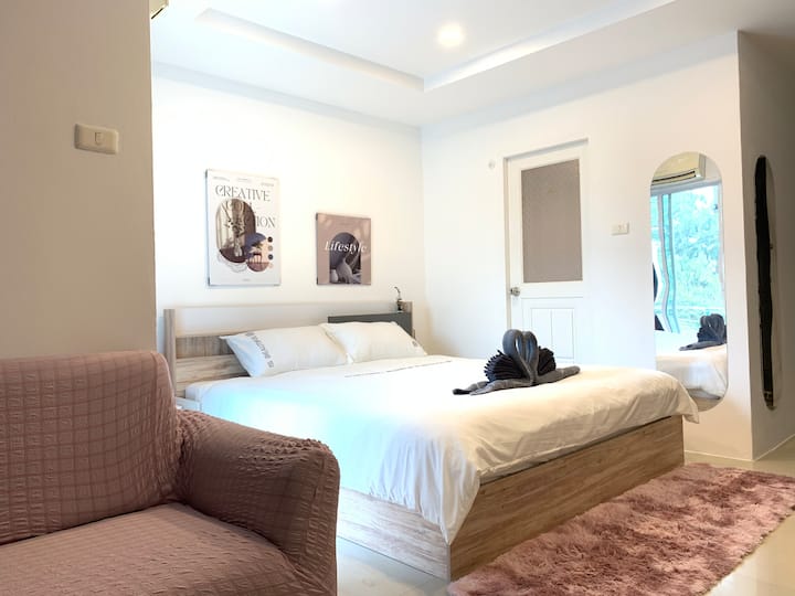 Uncle's House 2 - Patong Beach