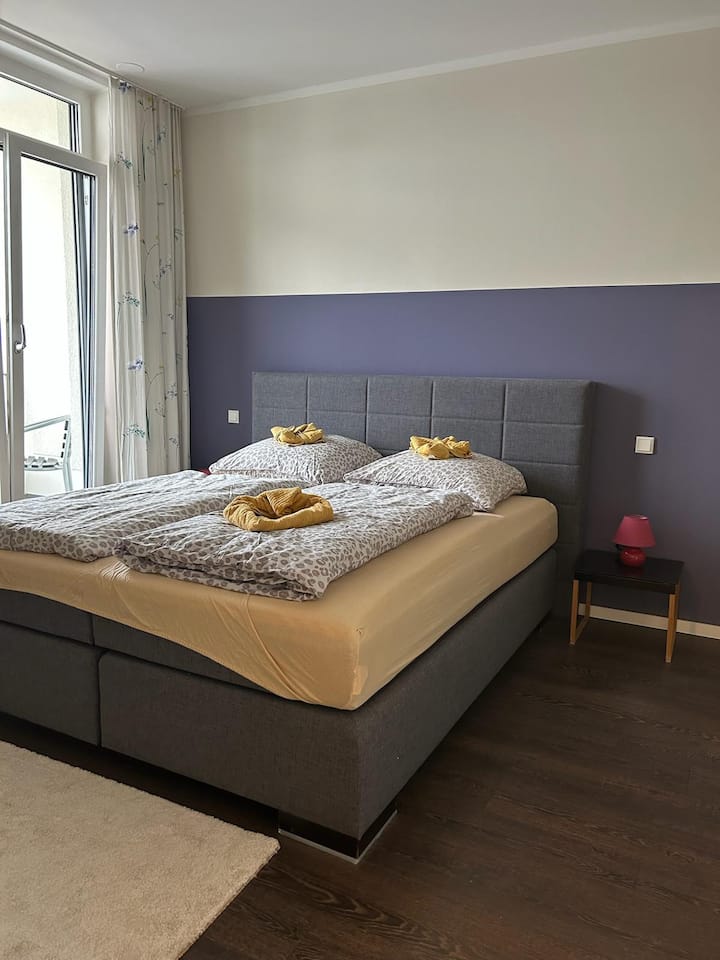 Sehr Moderne Gemütliche Wohnung - Rheinbach