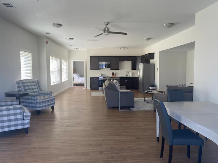 1 Bdrm/1 Bath - Parkville, MO