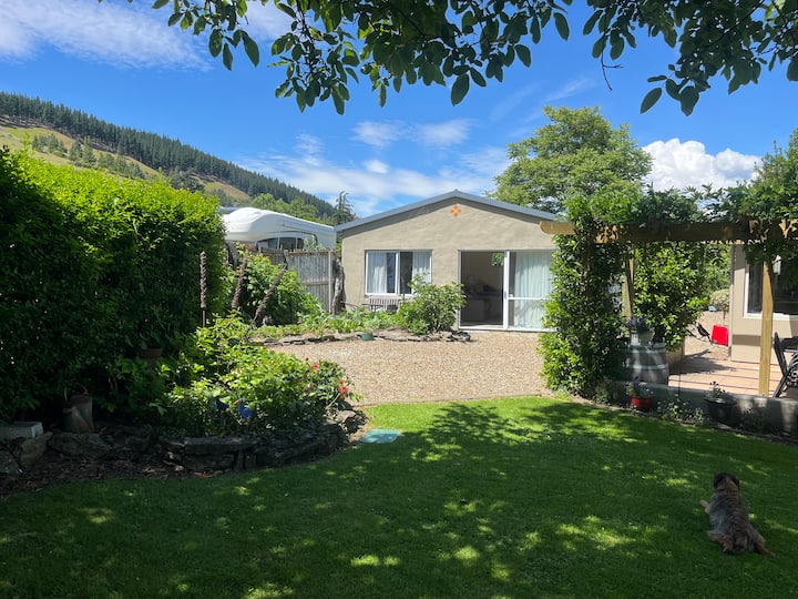 6 On Sunderland - Alexandra, New Zealand