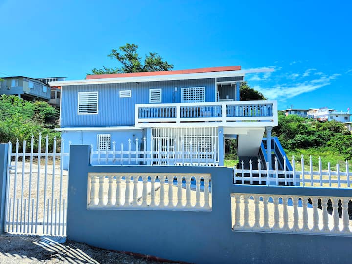 Family Big House | 5bdr | Steps To Playa Santa - Guanica