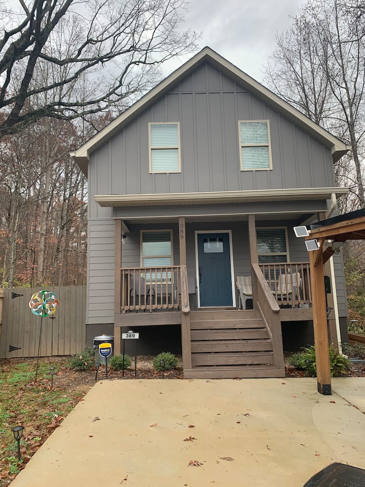 Romantic Retreat-nature’s Escape-city Convenience - Chattanooga, TN