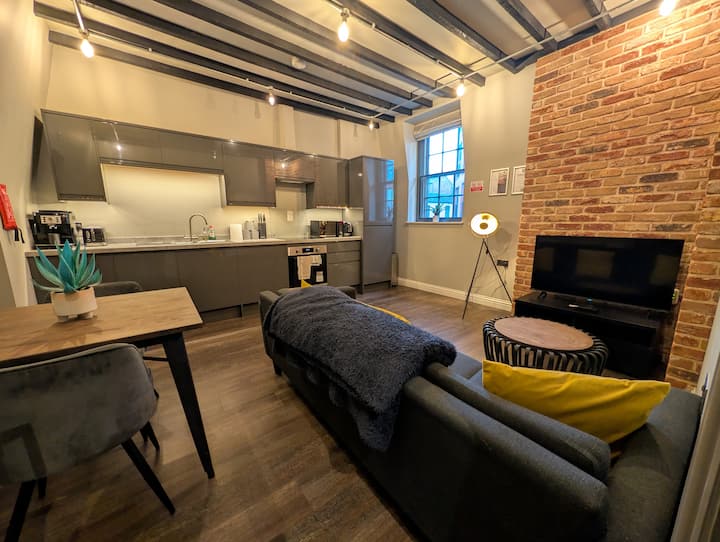 2 Double Ensuite Bedroom Apartment | City | Luxury -