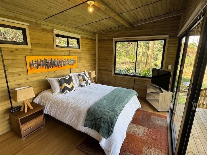 Wooden Cabin Ahimsa - Antioquia