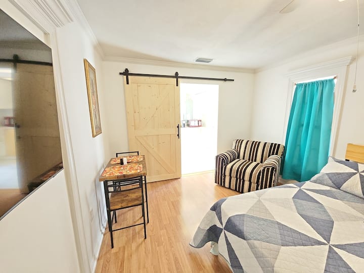 Cozy, Private And Well Located. - Fort Myers, FL