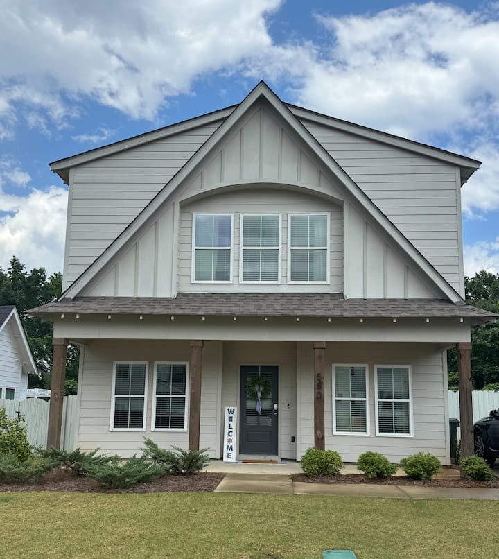 Cottage On The Plains - Auburn, AL