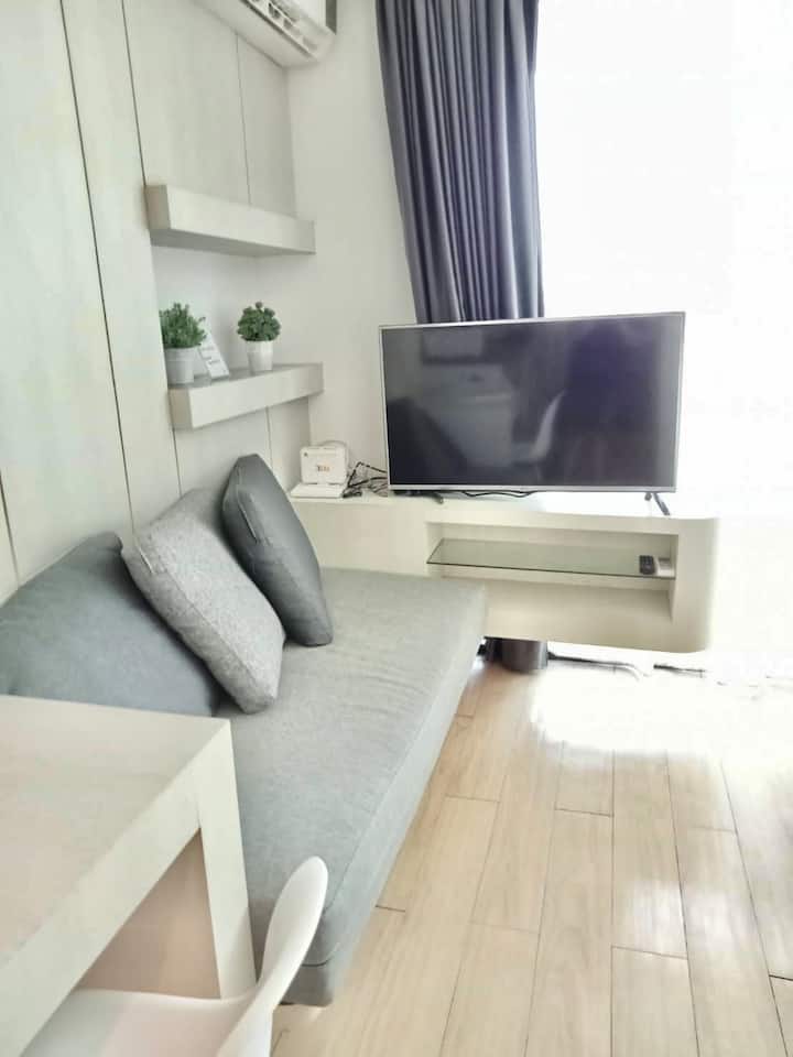 The Chezz, Chic And Cozy Stay - Pattaya