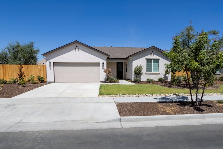 The Arit House - Lemoore, CA